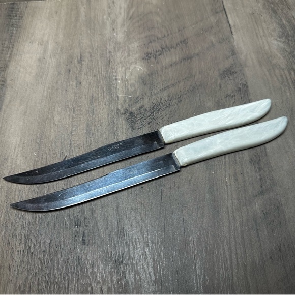 Dining | Vintage Retro Quikut Chefs Steak Knife Set White Handle Mcm ...